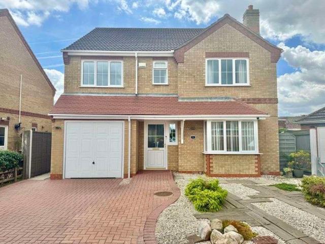 4 Bedroom Property