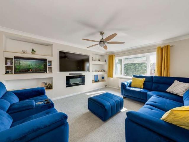 4 Bedroom Property