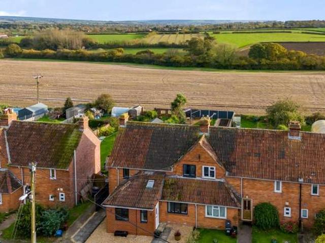 4 Bedroom Property