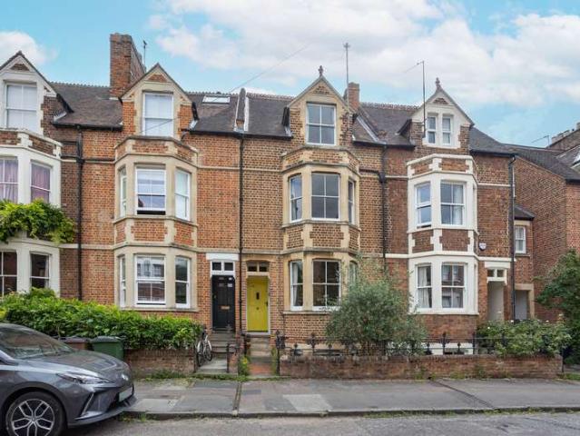 4 Bedroom Property