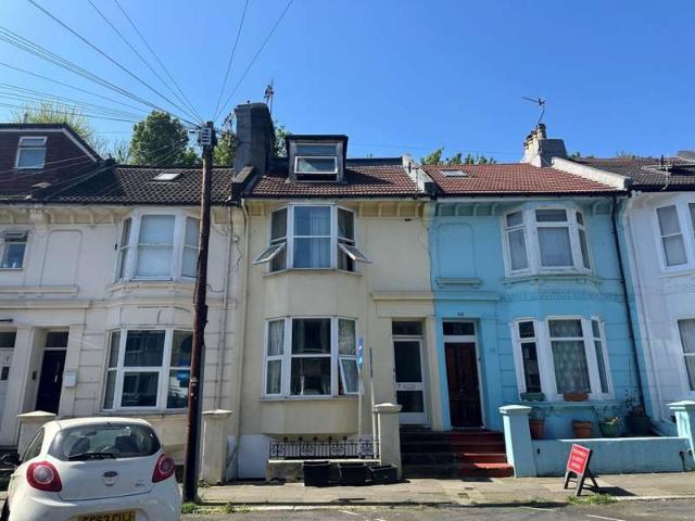 4 Bedroom Property