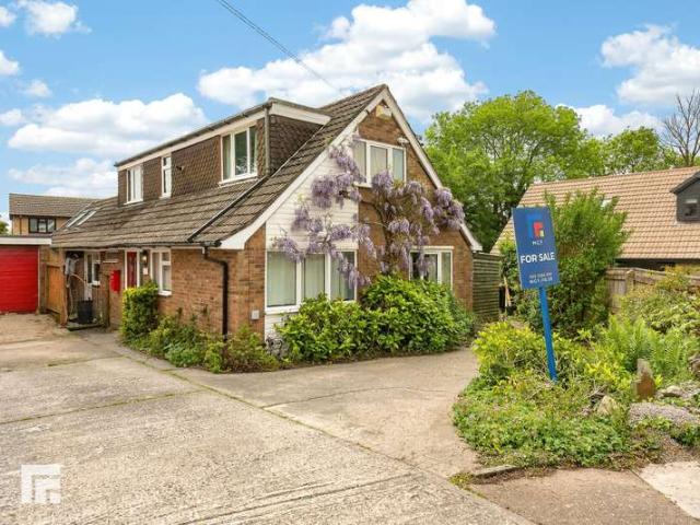 4 Bedroom Property