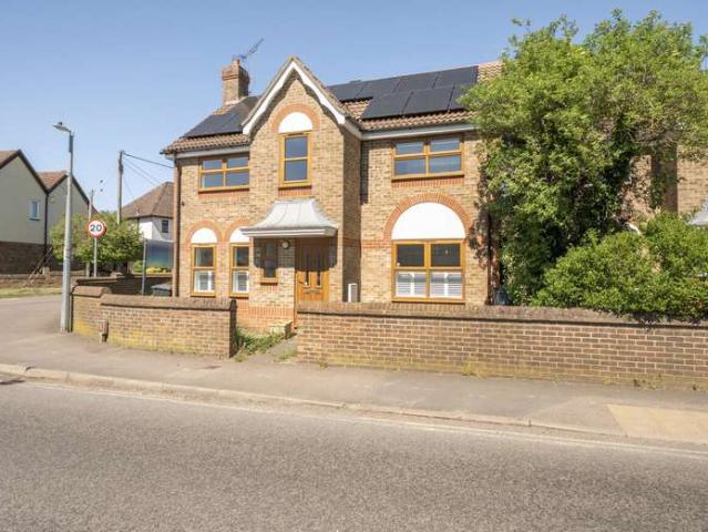 4 Bedroom Property