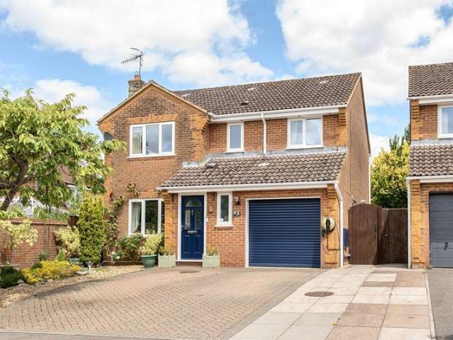 4 Bedroom Property