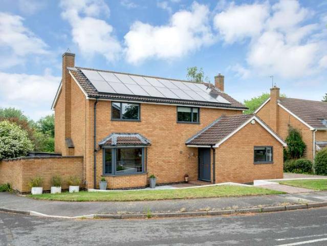 4 Bedroom Property