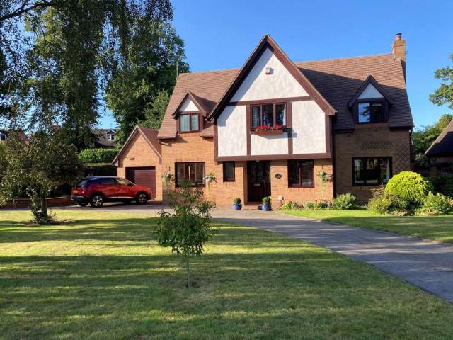 4 Bedroom Property