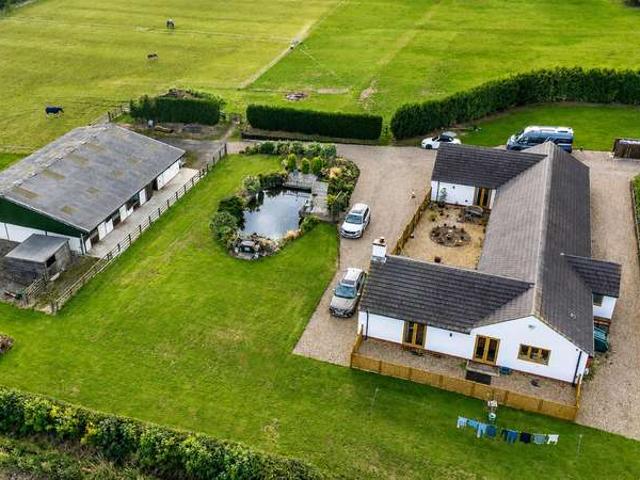 4 Bedroom Property