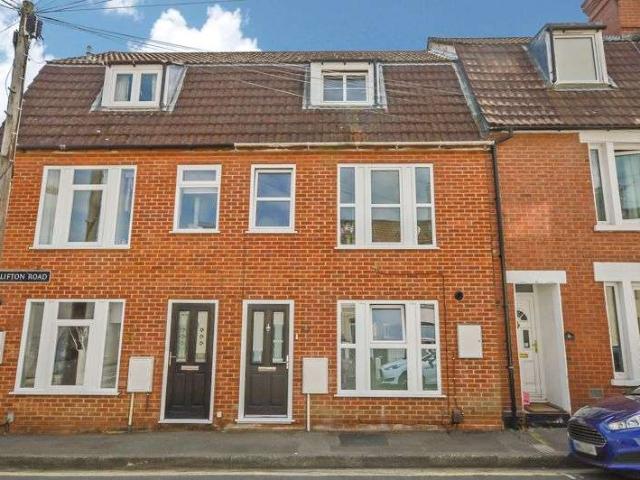 4 Bedroom Property