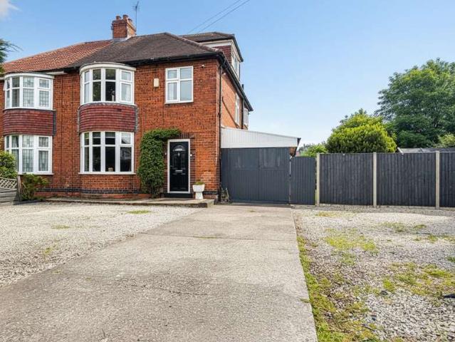 4 Bedroom Property