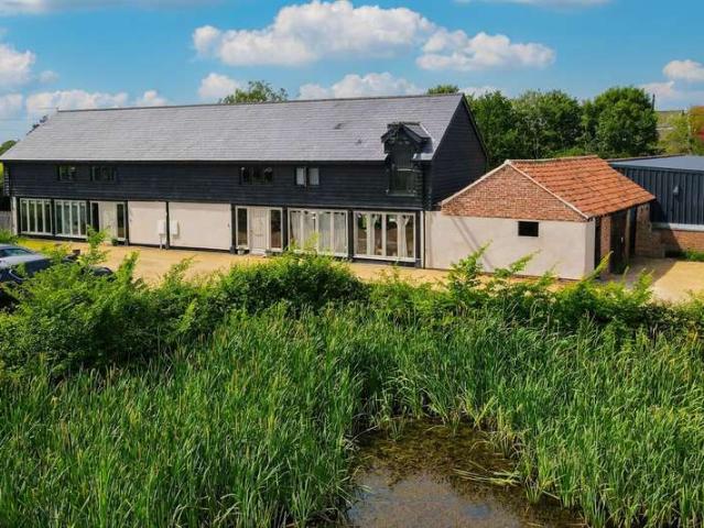 4 Bedroom Property
