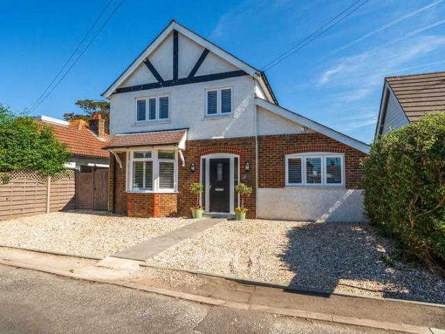 4 Bedroom Property