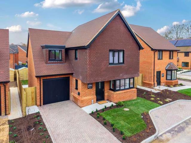 4 Bedroom Property