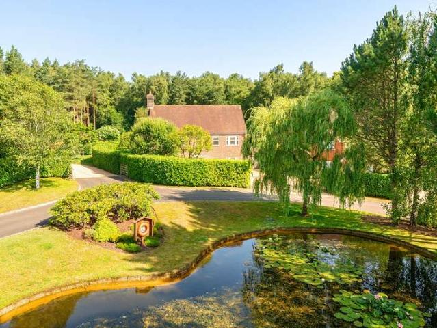 4 Bedroom Property