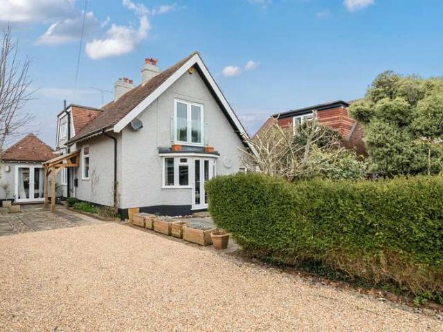 4 Bedroom Property