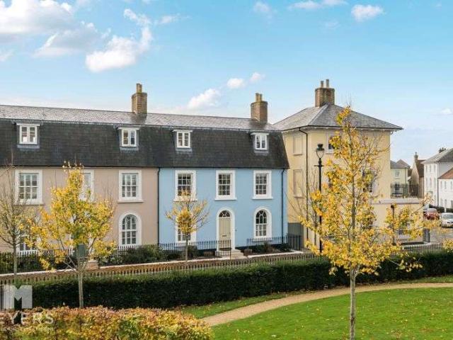 4 Bedroom Property