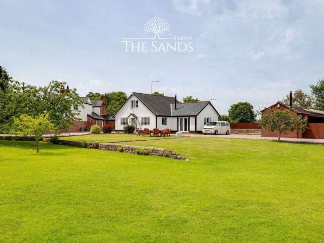 4 Bedroom Property