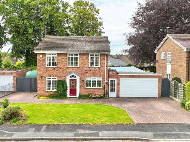 4 Bedroom Property