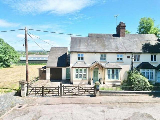 4 Bedroom Property