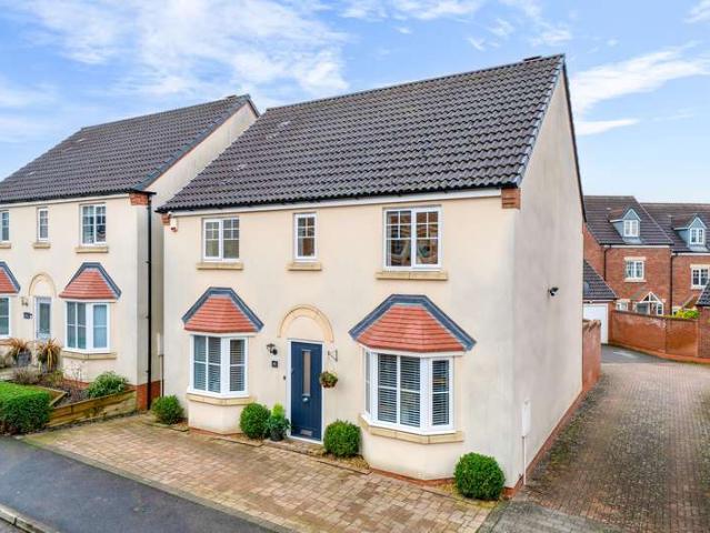 4 Bedroom Property