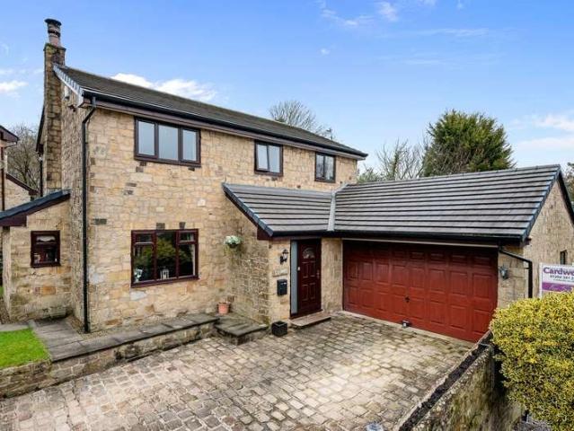 4 Bedroom Property