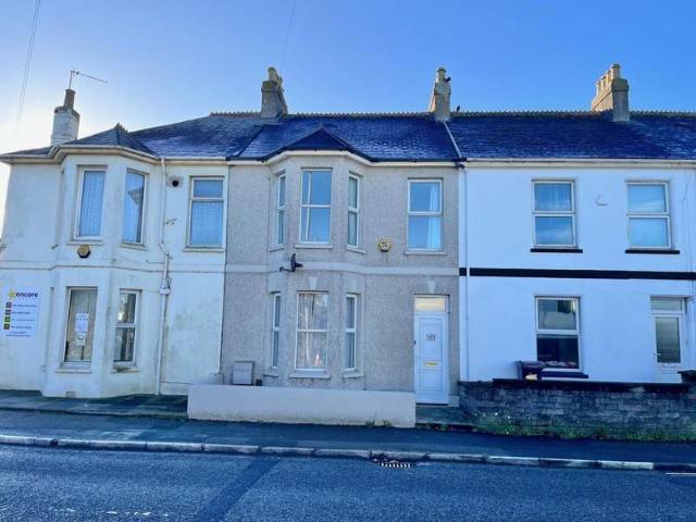 4 Bedroom Property