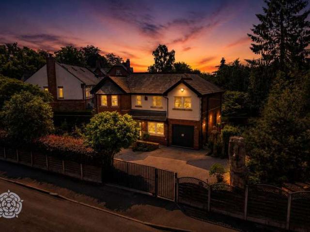 4 Bedroom Property