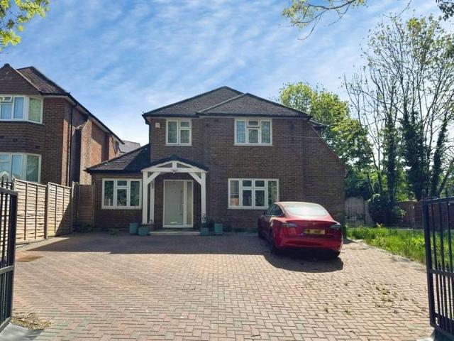 4 Bedroom House