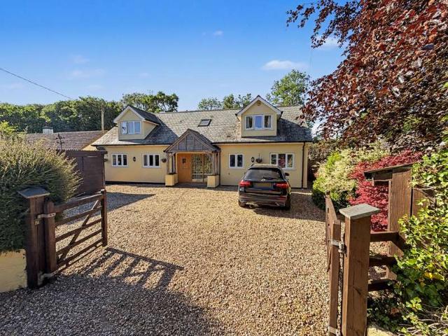 4 Bedroom Property