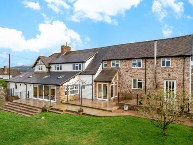 4 Bedroom Property