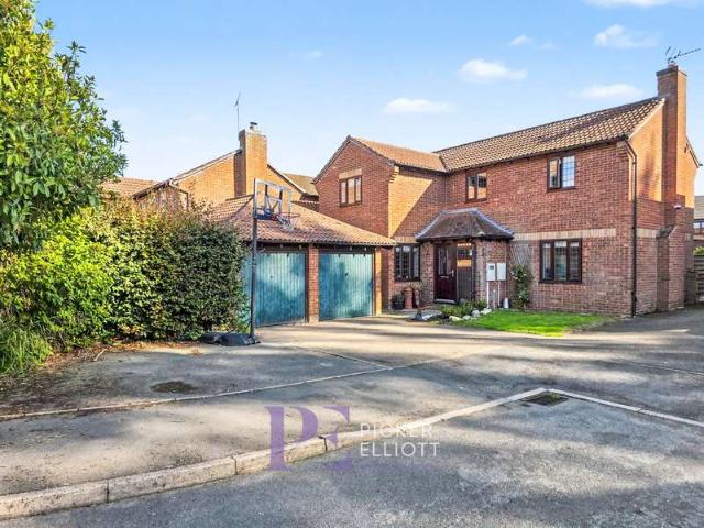 4 Bedroom Property