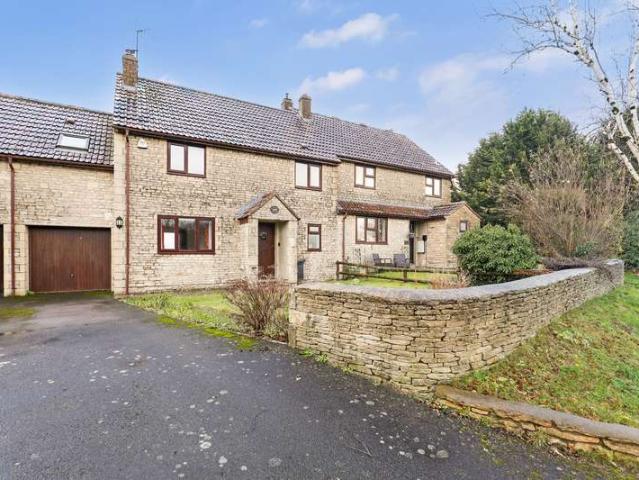 4 Bedroom Property