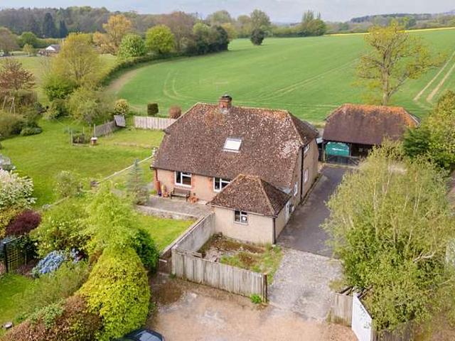 4 Bedroom Property