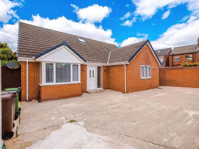 4 Bedroom Property