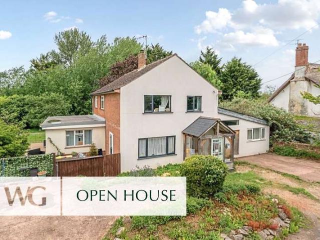 4 Bedroom Property
