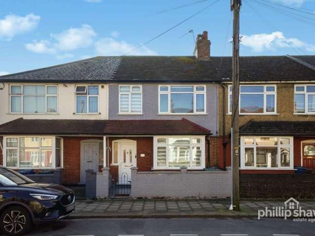 4 Bedroom Property