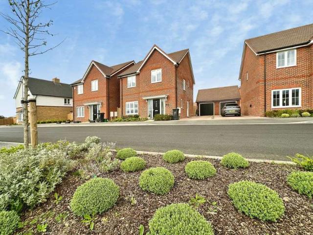 4 Bedroom Property