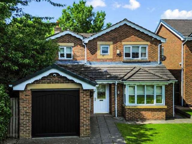 4 Bedroom Property