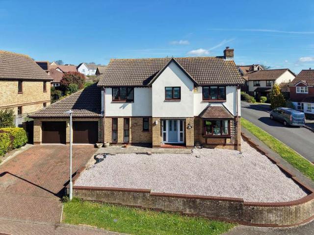 4 Bedroom Property