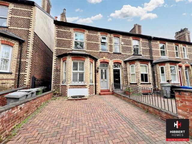 4 Bedroom Property