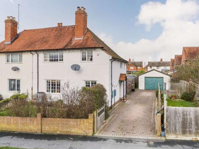 4 Bedroom Property