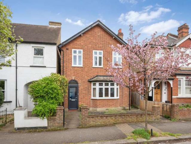 4 Bedroom Property
