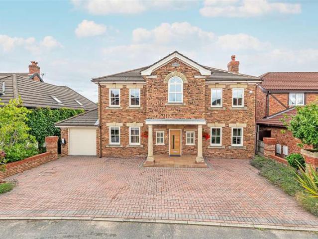 4 Bedroom Property