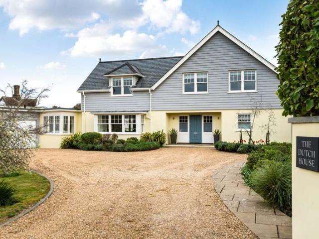 4 Bedroom Property