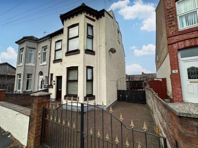 4 Bedroom Property