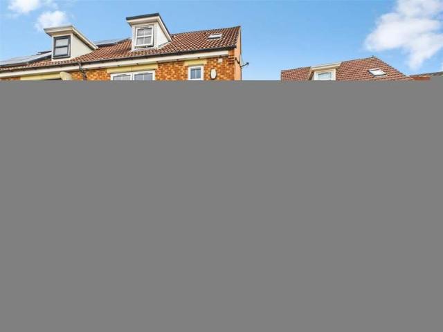 4 Bedroom Property