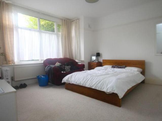 4 bedroom property for rent in Bryanstone Road, Bournemouth, BH3