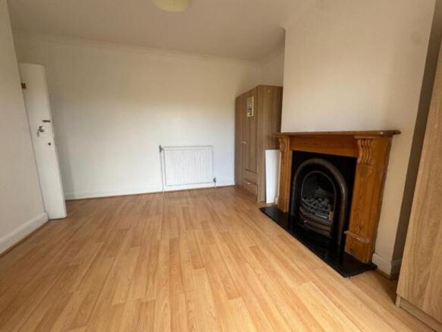 4 bedroom property for rent in Minehead Road, London, SW16