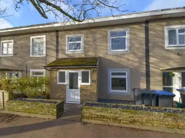 4 bedroom property for rent in Shallcross Crescent, Hatfield.