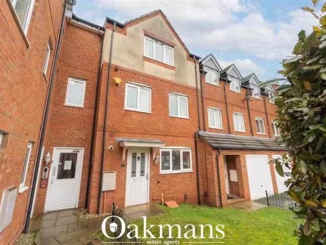 4 bedroom property for rent in Ten Acre Mews, Birmingham, West.
