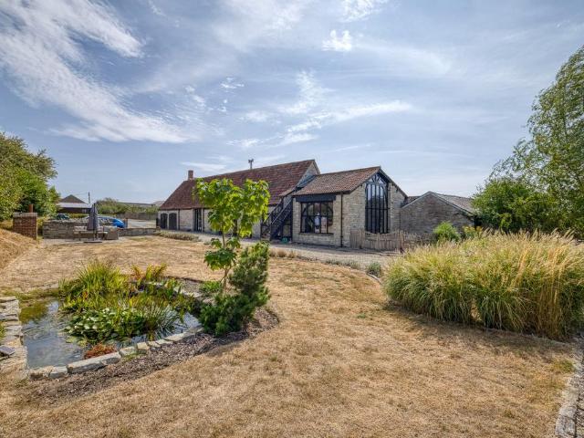 4 bedroom property for sale